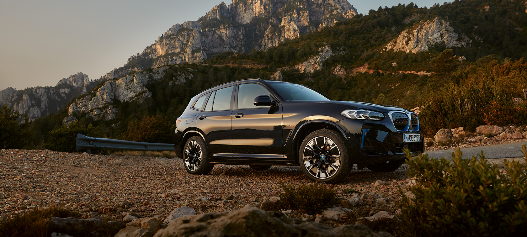 Bmw ix3 availability store